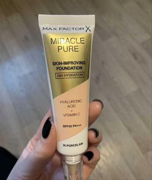 Крем тональный Max Factor miracle pure