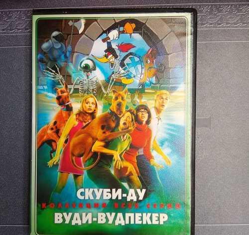 DVD диски с фильмами и мультфильмами