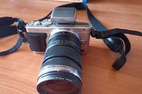 Olympus E-PL5 плюс объективы, вспышки