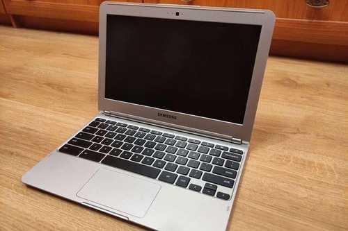 Samsung Chromebook XE303C12-A01US Silver