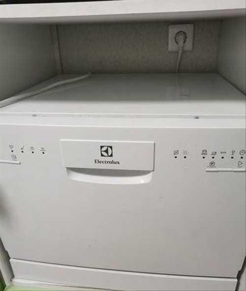 Компактная посудомоечная машина Electrolux