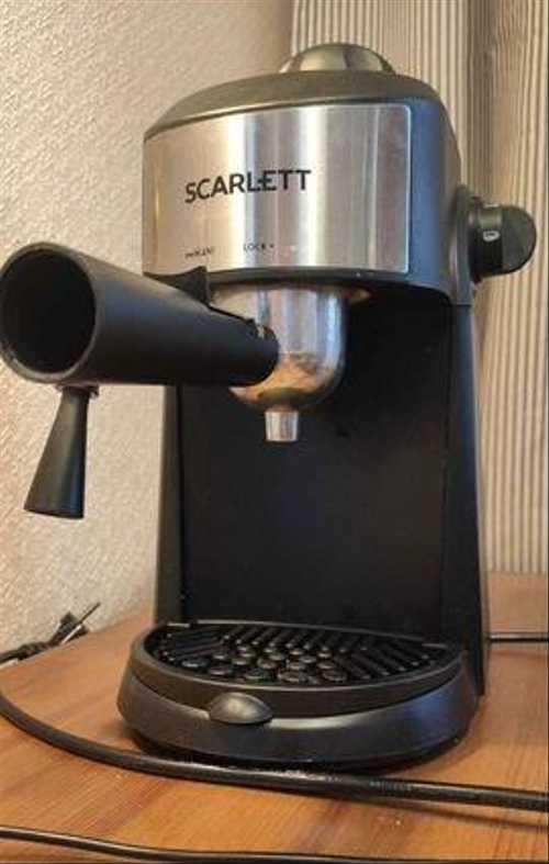 Кофемашина рожковая Scarlett