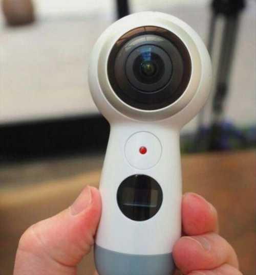 SAMSUNG Gear 360