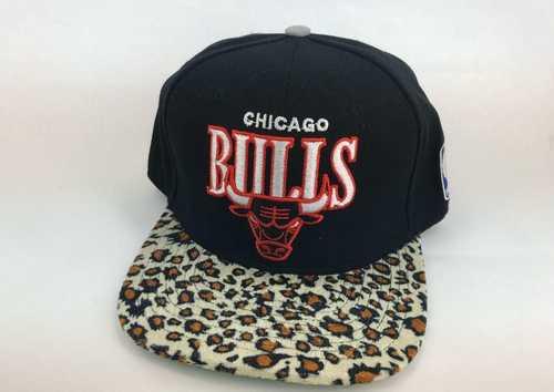 Бейсболка Chicago Bulls c прямым козырьком