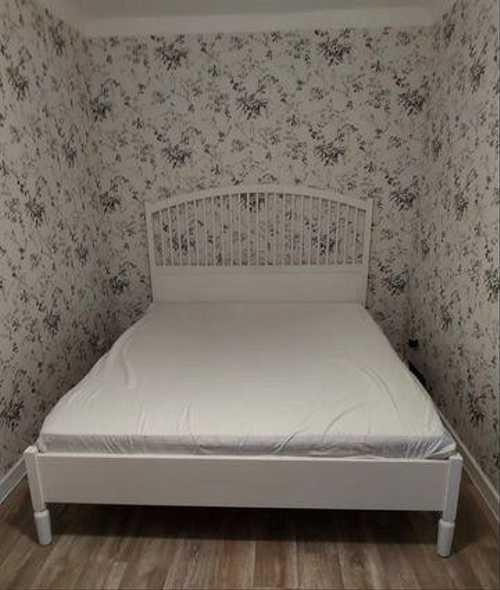 Кровать IKEA за пол цены с матрасом 160*200