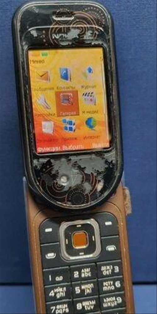 Телефон Nokia 7373