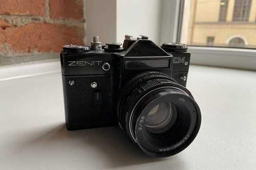 Пленочный фотоаппарат Зенит EM (Zenit EM)