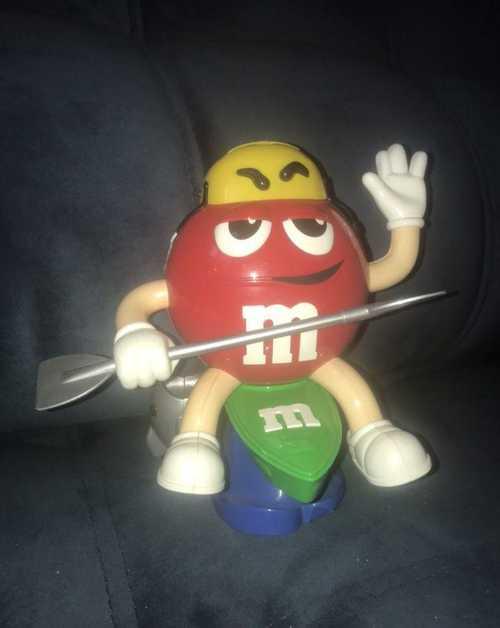 Фигурка M&M’s