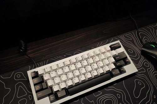 GMK olivia clone кейкапы