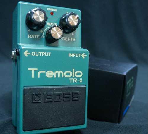 Гитарная педаль boss TR-2 Tremolo