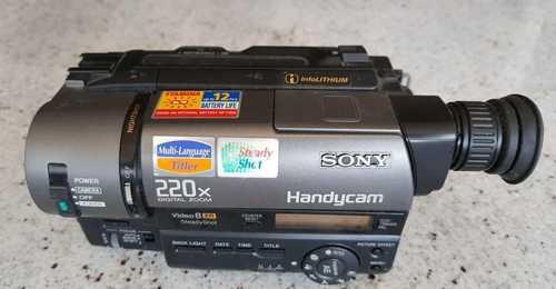 Видеокамера Sony Handycam CDD-TR640E