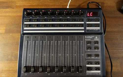 Behringer BCF-2000 миди-контроллер