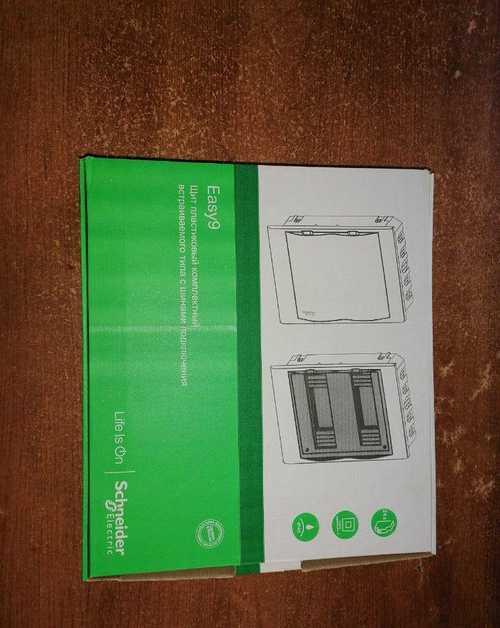 Щит встраиваемый Schneider electric Easy9
