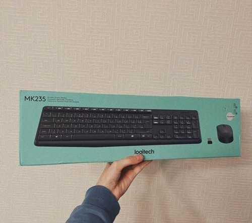 Беспроводная мышь и клавиатура Logitech MK235