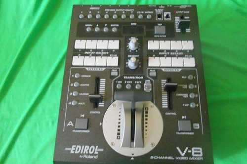 8-канальный видеомикшер Edirol V-8