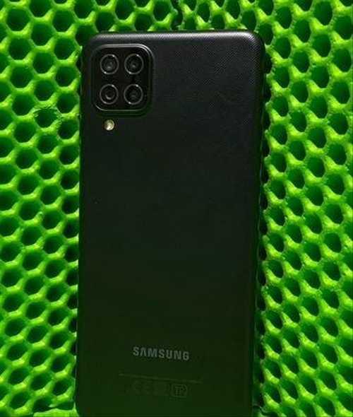 Смартфон Samsung Galaxy A12