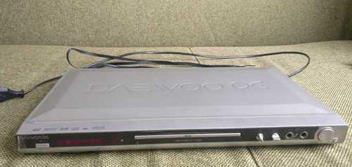 DVD-плеер Daewoo DV-1100S