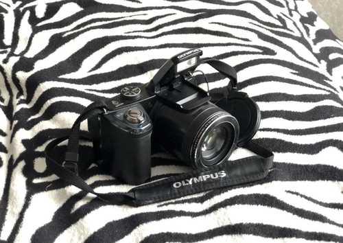 Olympus SP-820UZ