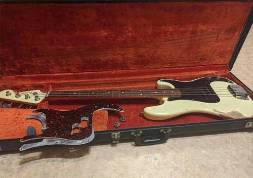 Fender precision bass avri '62