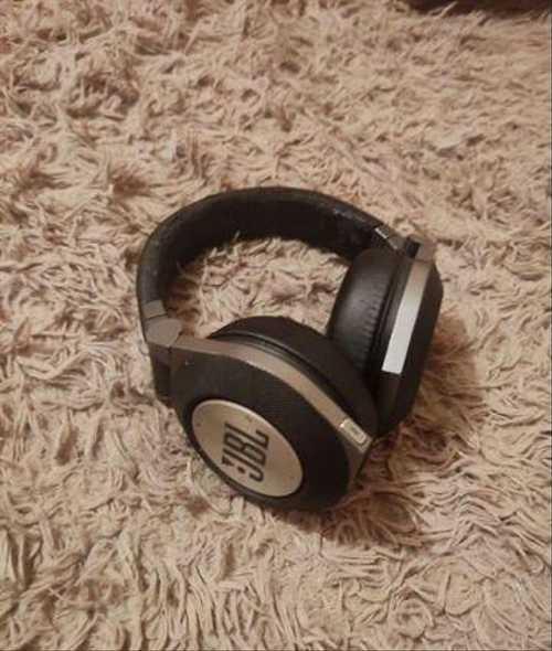 Беспроводные наушники jbl