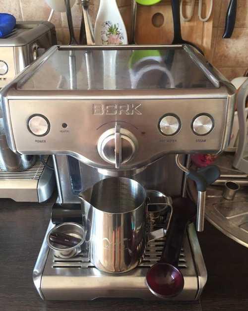 Кофе машина Bork C800