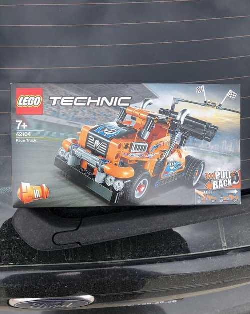 Lego Technic Гоночный грузовик