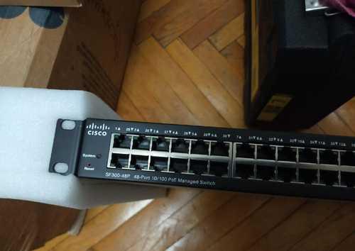 Коммутатор 48 портов / Новый / Cisco SF300-48P