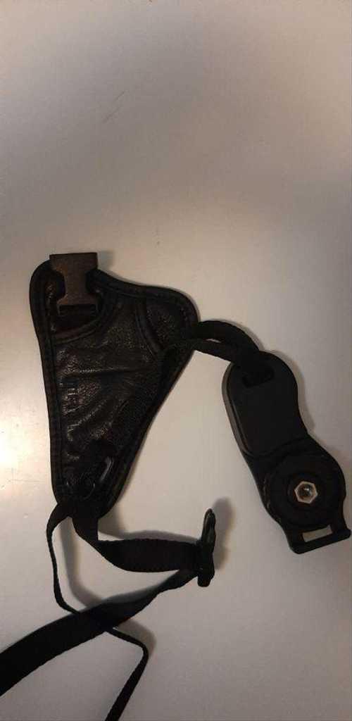 Кистевой ремень треугольный для зеркалки