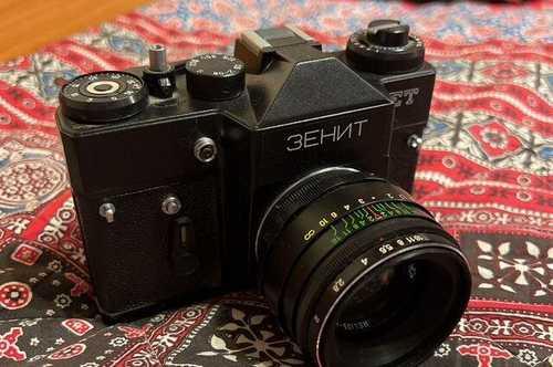 Плёночный фотоаппарат Zenit ET + Helios 44-2