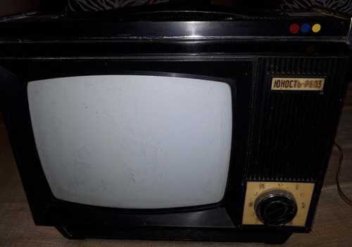 Телевизор СССР юность Р-603