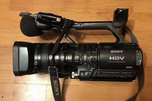 Видеокамера Sony HVR-Z1E