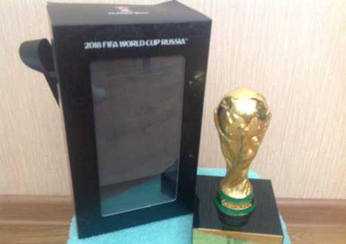 Кубок fifa 2018 в миниатюре