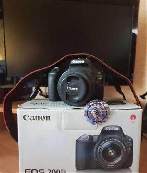 Зеркальный фотоаппарат canon200D kit
