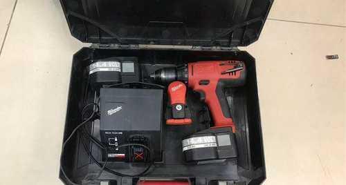 Дрель-шуруповерт Milwaukee PLD 14.4 X