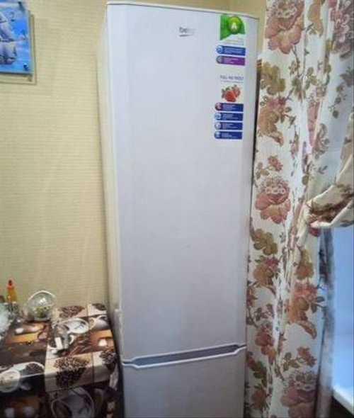 Продам холодильник "beko" бу