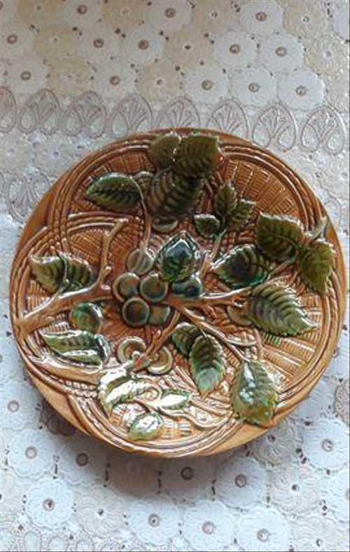 Декоративные керамические тарелки