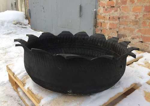 Клумба садовая