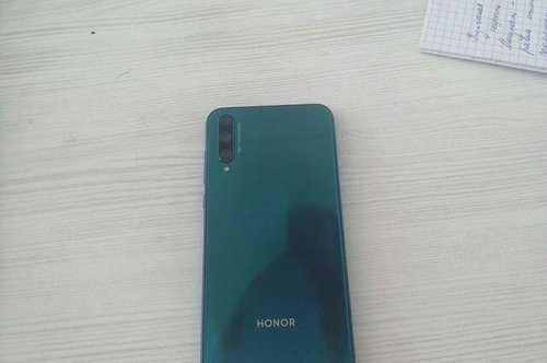 Мобильный телефон honor30i