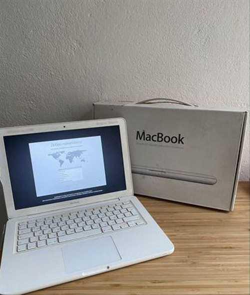 Apple MacBook A1342