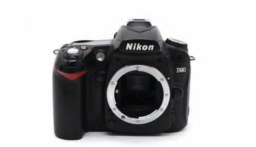Nikon D90 body (пробег 107009 кадров)
