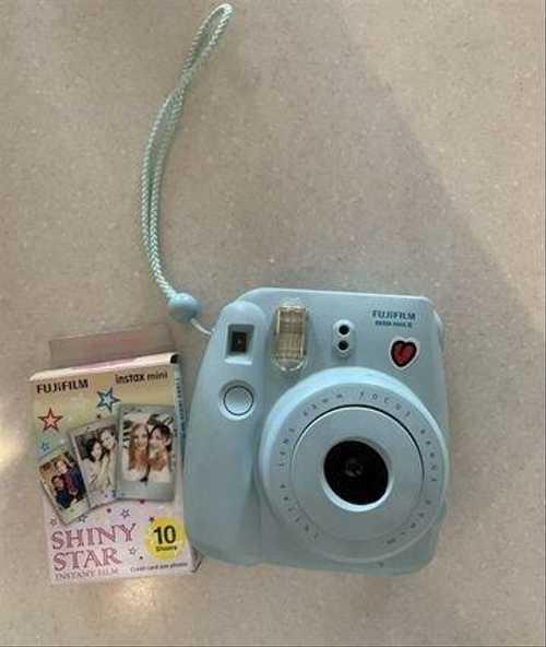 Плёночный фотоаппарат Instax mini