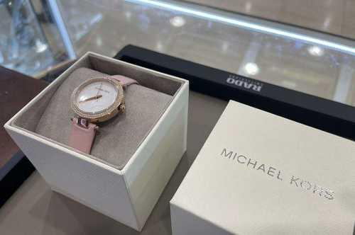 Продам часы michael kors