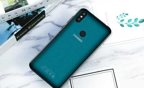Doogee Y8 Emerald Green 3/16 Невероятно красивый ц