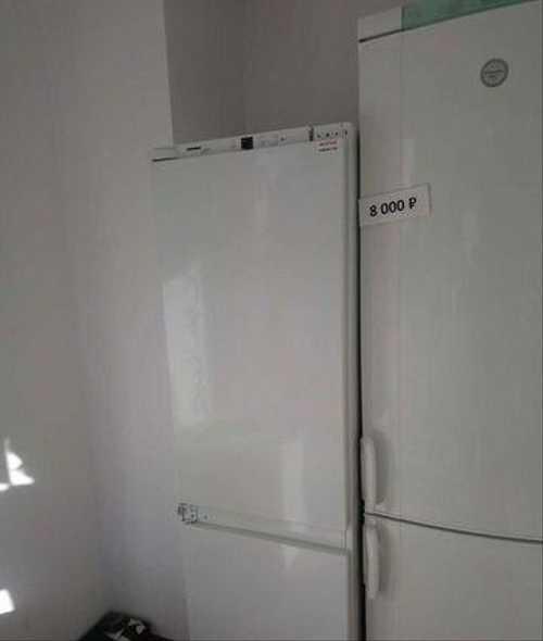 Холодильник Liebherr Comfort NoFrost встроенный