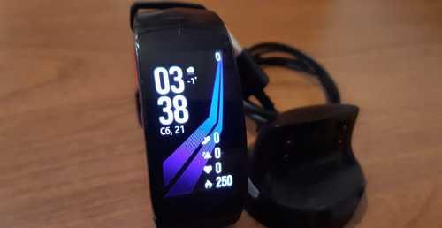 SAMSUNG Gear Fit2 Pro