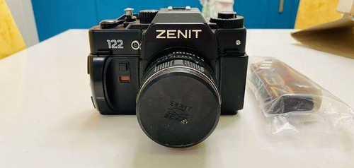 Продам новый фотоаппарат зенит-122