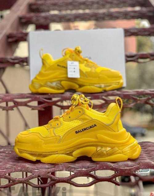 Balenciaga Triple S