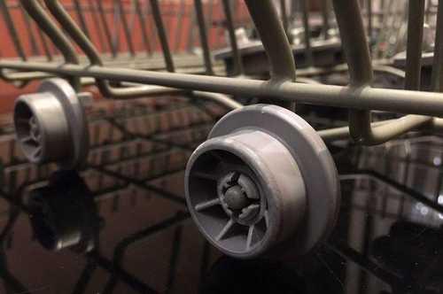 Ролик (колесо) нижней корзины пмм Bosch