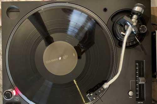 Technics SL-1200MK5