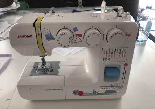 Швейная машина Janome